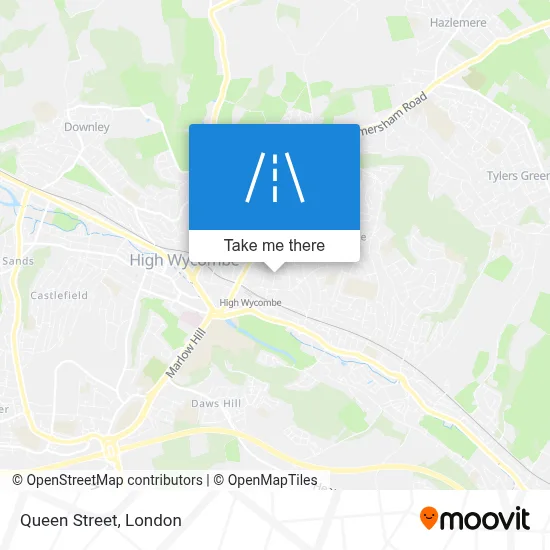 How to get to Queen Street, High Wycombe by bus or train?